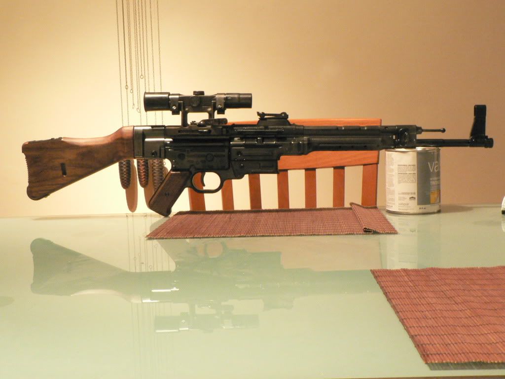 The SMG FG42 In Detail | AK Rifles