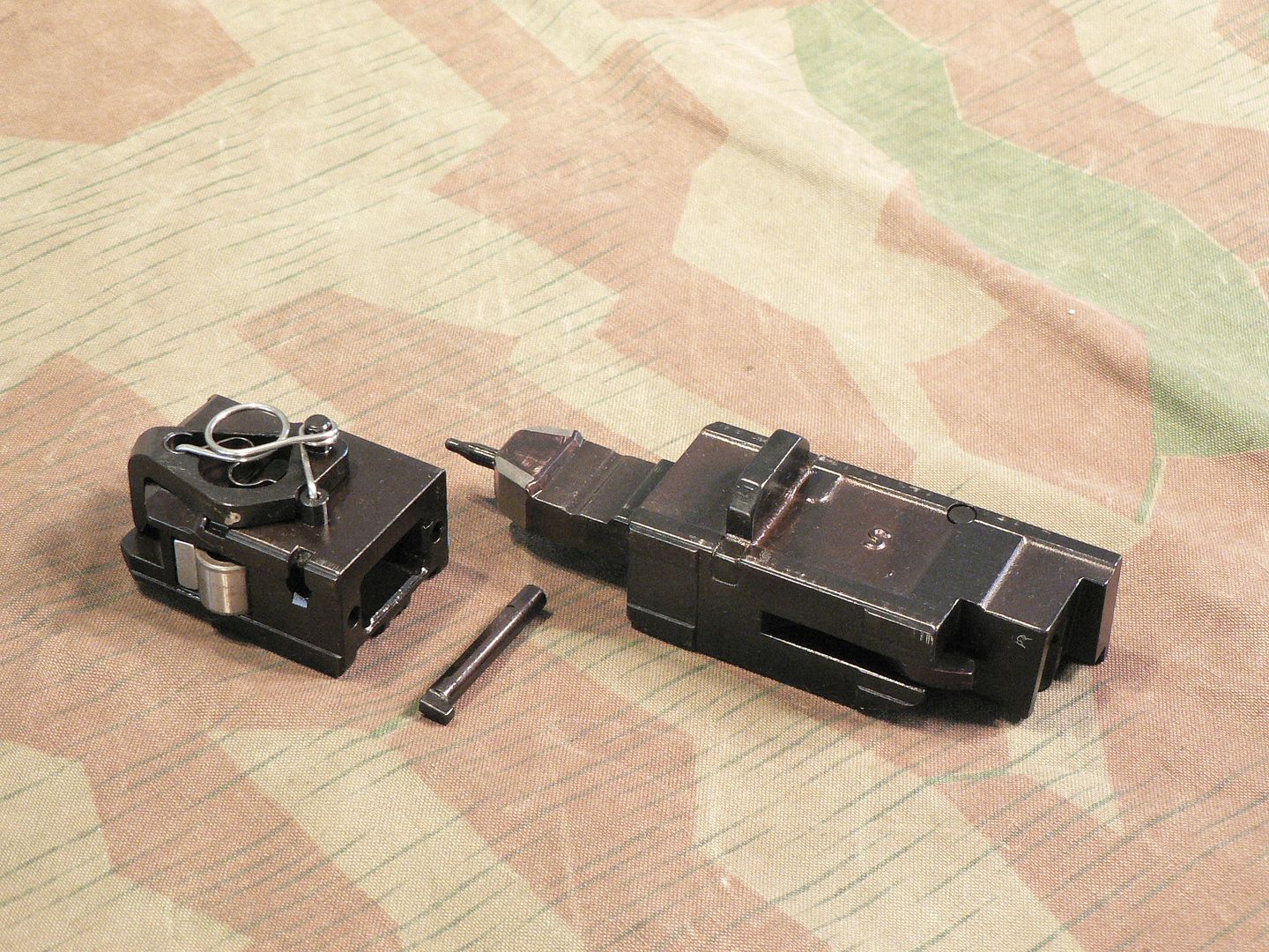 Switzerland's SIG 510 in Detail - The Other Roller Lock | Page 2 | AK ...